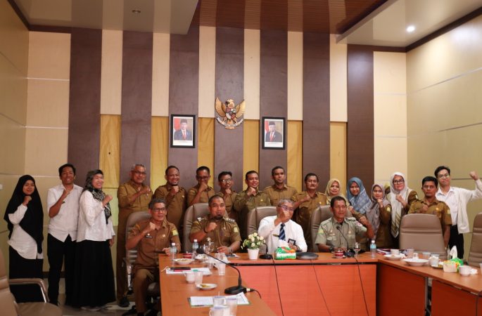 Pj Bupati Aceh Besar Buka Sosialisasi Manajemen Risiko Pembangunan Nasional - oketrend.id